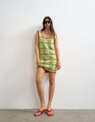 Topshop Robe courte sans manches en maille &agrave; carreaux - Vert