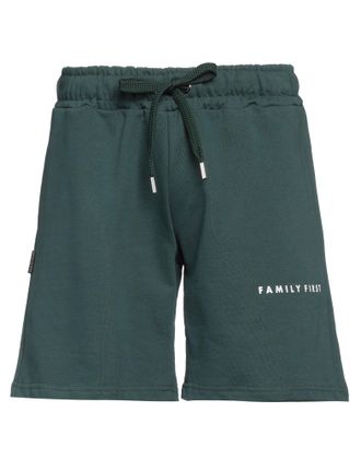 Family Fir$t Milano HOSEN & R&Ouml;CKE - Shorts & Bermudashorts auf YOOX.COM