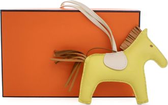 Herm&egrave;s Milo Lambskin Grigri Rodeo Bag Charm MM