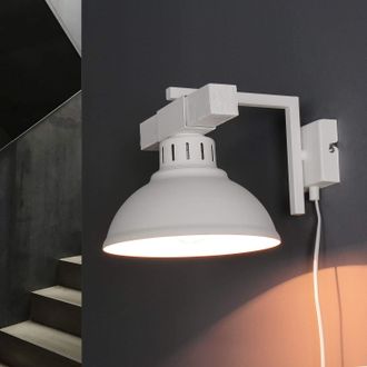 Licht-Erlebnisse Weiße Wandleuchte mit Stecker E27 Holz Metall rustikale Wandlampe Wohnzimmer Schlafzimmer