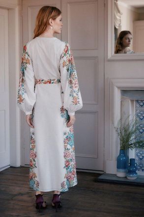 Laura Ashley Maxikleid Laura Ashley Maxikleid mit Lavington-Print (1-tlg)