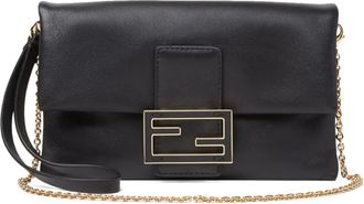 Fendi Mamma Baguette leather clucth bag - Schwarz