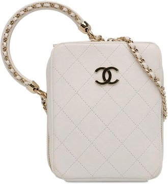 Chanel Hobo Bags - CC Lambskin Round Handle Camera Case - Gr. unisize - in Wei&szlig; - f&uuml;r Damen