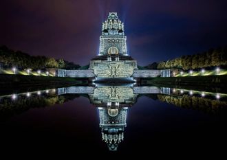 Calvendo Poster 42,0 x 29,7 cm Querformat Völkerschlachtdenkmal/Leipzig | Bilder, Kunstdruck, Wandbild, Wanddeko, Prints ohne Rahmen