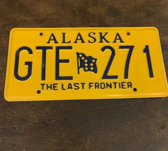 Inga Nummernschild mit Alaska-Flagge 2005, The Last Frontier, 15,2 x 30,5 cm