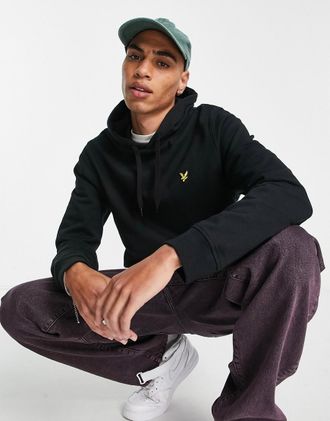 Lyle & Scott Kapuzenpullover in Schwarz mit Markenlogo