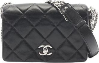 Chanel Sac bandouli&egrave;re Matelass&eacute; en cuir dagneau Pre-owned - Femme - Pre-owned - Noir - Taille: ONE Size