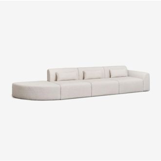 Sklum 3-teiliges modulares Sofa in der rechten Ecke mit dreieckigem Sitzpuff aus Borjan-Lammfell