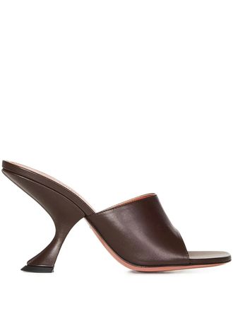 Amina Muaddi escarpins à bout ouvert - Marron