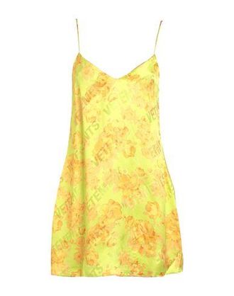 VETEMENTS ROBES - Robes courtes sur YOOX.COM