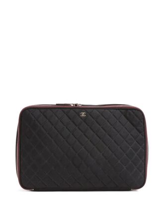 Chanel 2000s large Nylon Quilted Laptop case bag - Schwarz