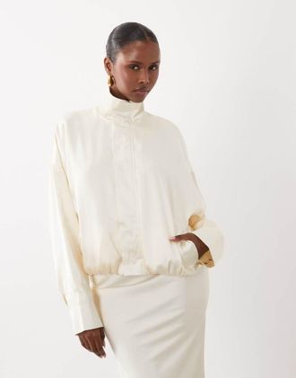 KAIIA exclusivit&eacute; ensemble 2 pi&egrave;ces bomber en satin &agrave; col montant et ourlet ballon couleur cr&egrave;me-Blanc