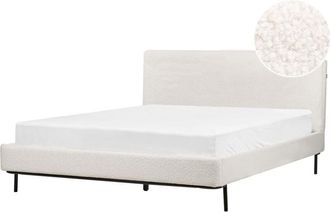 Beliani Bett Cremewei&szlig; Boucl&eacute; mit Lattenrost 160 x 200 cm Metallf&uuml;&szlig;e Schwarz Hohes Kopfteil Modern Skandi Polsterbett Doppelbett Schlafzimmer