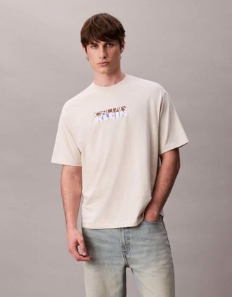 Calvin Klein Jeans T-shirt &agrave; logo effet color block - Blanc cass&eacute;