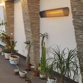 MAXXMEE Maxxmee - Infrarot W&auml;rmestrahler f&uuml;r wohlige W&auml;rme auf Terrasse und Balkon Energieeffiziente Oberfl&auml;che 2 Leistungsstufen Timer Fernbedienung IP54