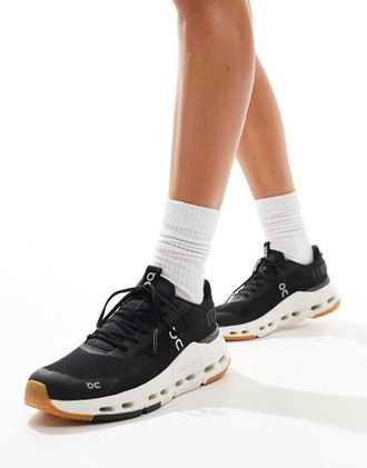 On Running ON - Cloudnova Form 2 All Day - Baskets - Noir et blanc