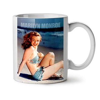 Wellcoda Marilyn M&auml;dchen Monroe Keramiktasse, Modell - 11 oz Tasse - Gro&szlig;er, Easy-Grip-Griff, Zwei-seitiger Druck, Ideal f&uuml;r Kaffee- und Teetrinker