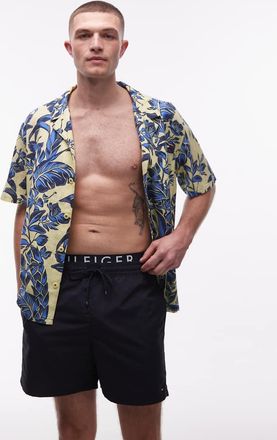Tommy Hilfiger Resort-Bowlinghemd mit tropischem Blumenmuster, Kombiteil-Gelb