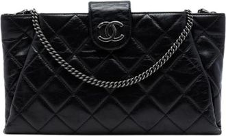 Chanel Sac bandouli&egrave;re matelass&eacute; doccasion - Femme - Pre-owned - Noir - Taille: ONE Size