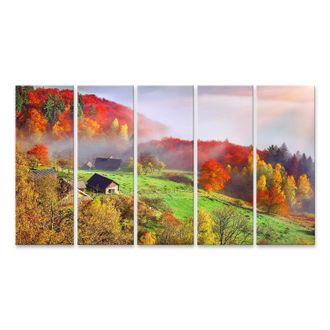 Islandburner Bild Bilder auf Leinwand Bunte Herbstlandschaft im Bergdorf. Nebliger Morgen in den Karpaten. Sokilsky Gebirge, Ukraine, Europa. Wandbild, Poster, Lei