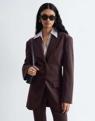 & Other Stories ensemble blazer cintr&eacute; &agrave; la taille en m&eacute;lange de laine marron chocolat