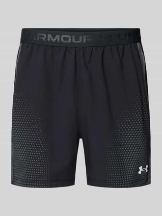 Under Armour Regular Fit Shorts mit Logo-Detail