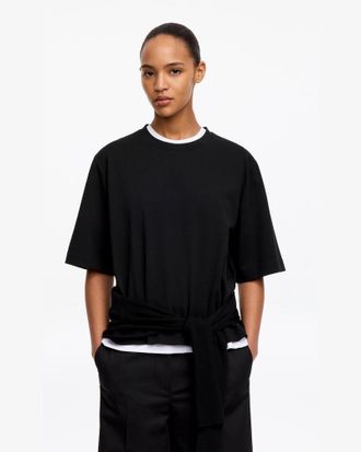 Arket Kastiges Signature-T-Shirt -Schwarz