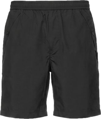 Moncler HOSEN & R&Ouml;CKE - Shorts & Bermudashorts auf YOOX.COM