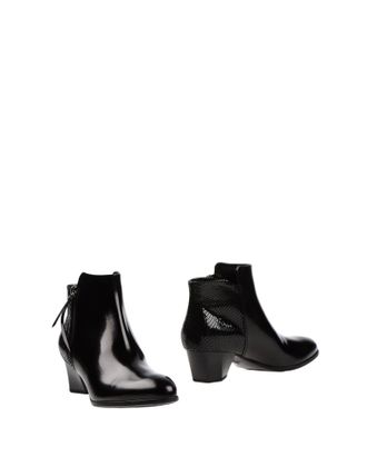 Hogan SCHUHE - Stiefeletten auf YOOX.COM