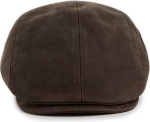 Au Printemps Paris B&eacute;ret en cuir