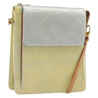 Louis Vuitton Pochette daccessoires en cuir verni doccasion - Femme - Pre-owned - Beige - Taille: ONE Size
