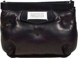 Maison Margiela Clutches - Quilted Brushed Sheepskin Clutch With Silver Chain - Gr. unisize - in Schwarz - für Damen