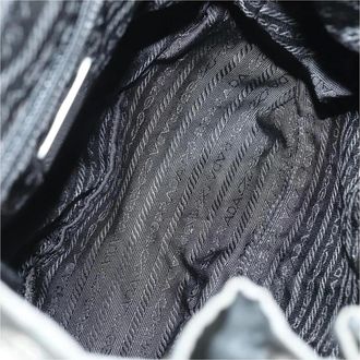 Prada unisex, Pre-owned, Gris, Taille: ONE Size Sac &agrave; dos &agrave; cordon de serrage en nylon vintage Pre-owned avec poches &agrave; boucle