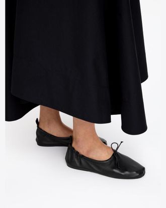 Arket Sportlicher Lederballerina -Schwarz