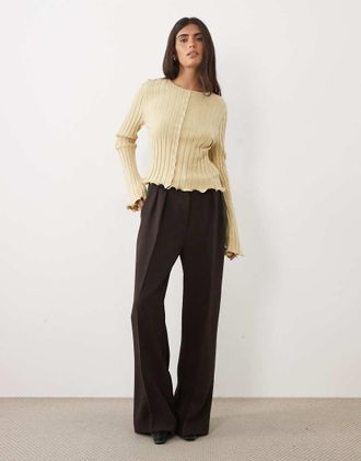 Nobody's Child ensemble coordonn&eacute; ajust&eacute; pantalon large chocolat-Marron