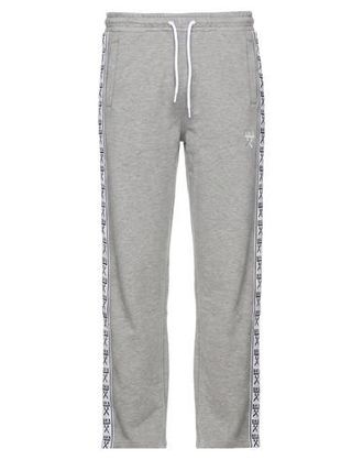 Berna BAS - Pantalons sur YOOX.COM