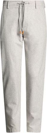 Eleventy BAS - Pantalons sur YOOX.COM
