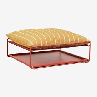 Sklum Amaro Gartenpouf, umwandelbar in einen Beistelltisch Honiggelb - Rot Acryl