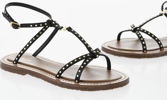 Celine Leder-Sandalen mit Nieten in Goldoptik Celine