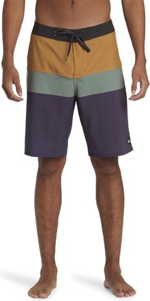 Quiksilver Surfsilk Panel 20 - Board Shorts for Men