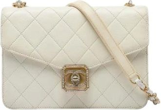 Chanel Sac bandouli&egrave;re matelass&eacute; Pre-owned - Femme - Pre-owned - Blanc - Taille: ONE Size