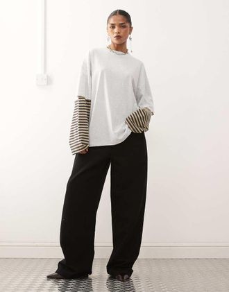 Lioness Bloom - Exklusives 2-in-1-T-Shirt und gestreiftes Longsleeve in Grau und Beige mit Oversize-Passform-Bunt