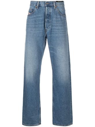 Diesel jean ample &agrave; effet l&eacute;g&egrave;rement d&eacute;lav&eacute; - Bleu