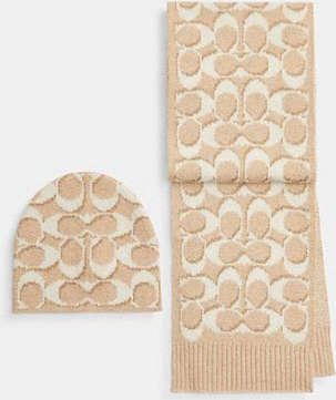 Coach Geschenkset Aus Signature-Beanie Und Schal In Metallic-Optik