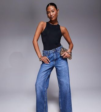 River Island Petite Legere, gerade Jeans in verwaschenem Mittelblau