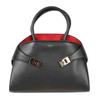 Ferragamo Hug Handbag - - Bags - Damen - Schwarzk - ONE SIZE