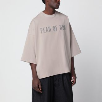 Fear of God Greigefarbenes Merch T-Shirt aus Baumwolle