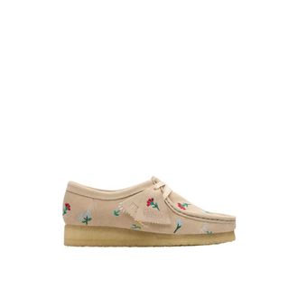 Clarks Wallabee Embroidered - Homme - Chaussures - Beige - Taille: 37 EU