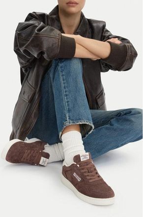 Guess Sneakers EO-XL250041 Dunkelbraun
