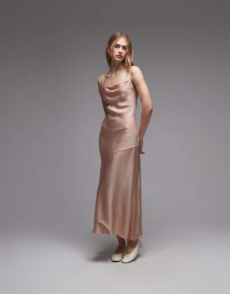 & Other Stories Robe nuisette longue &agrave; bretelles et dos &eacute;chancr&eacute; - Orange clair